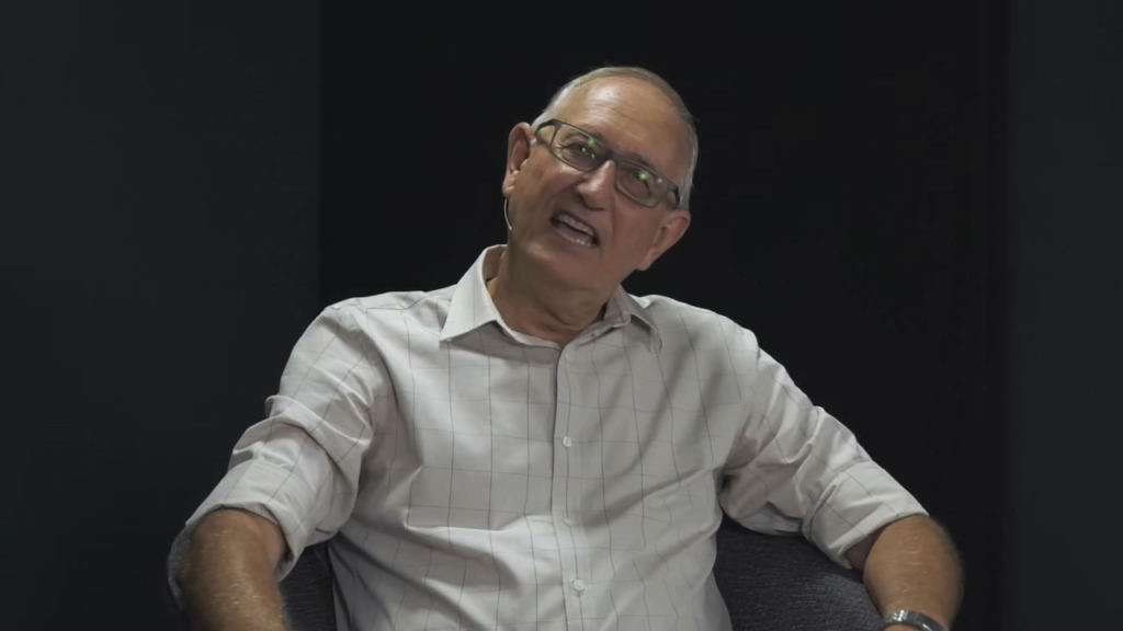 Whats Up, Prof? (Voice Over) - Walter Veith, Martin Smith | das Wort TV